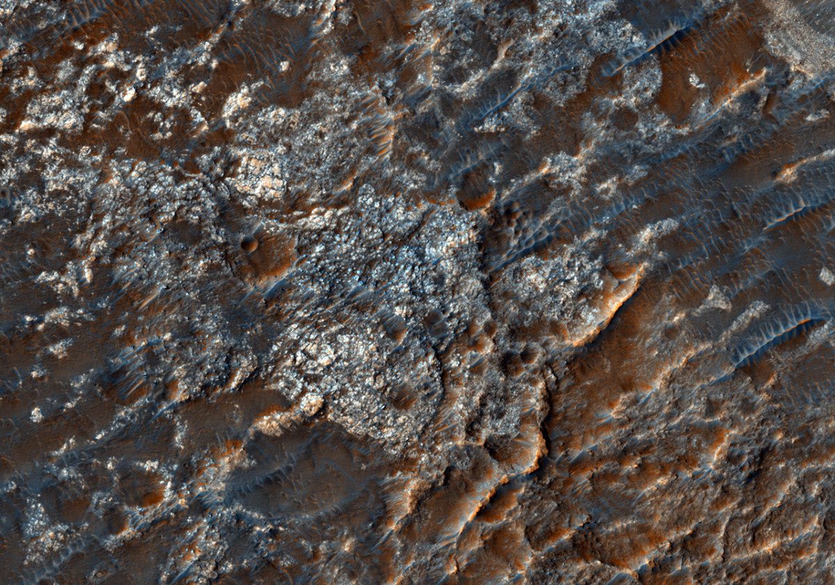Close-Up of Streaks Emanating from Hale Crater | Mars From Space