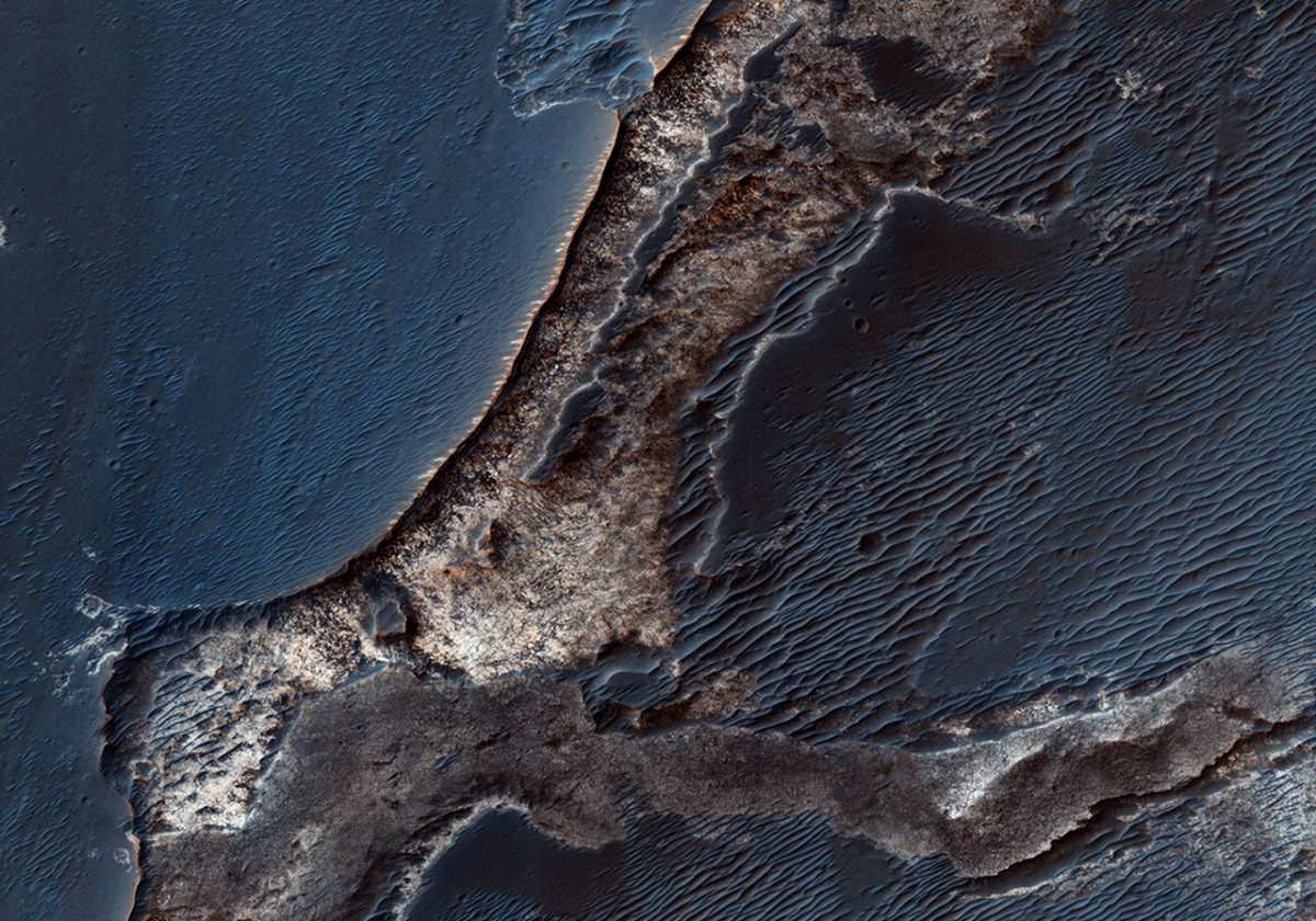 Layering in Central Candor Chasma | Mars From Space