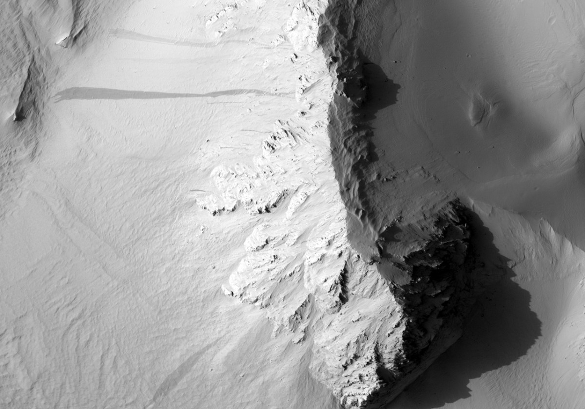 Aeolian Ripples within Slope Streak Beds | Mars From Space