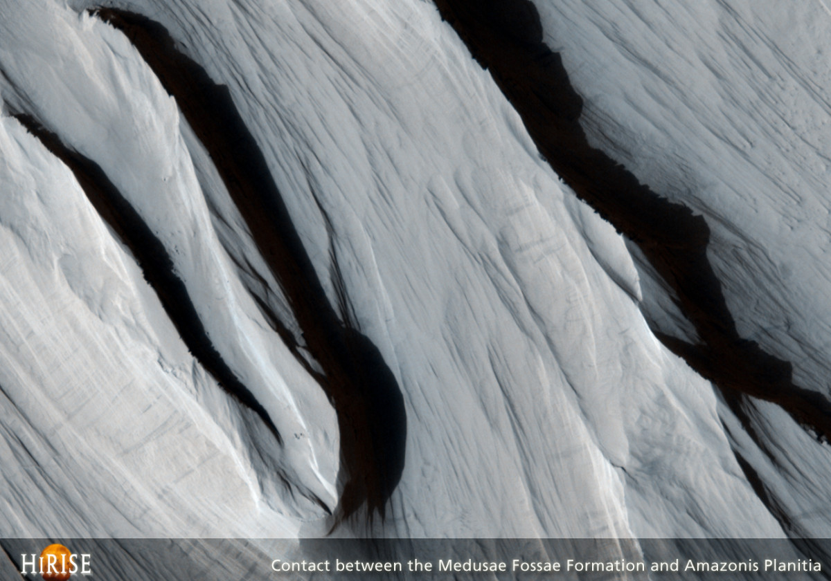 Contact between the Medusae Fossae Formation and Amazonis Planitia ...