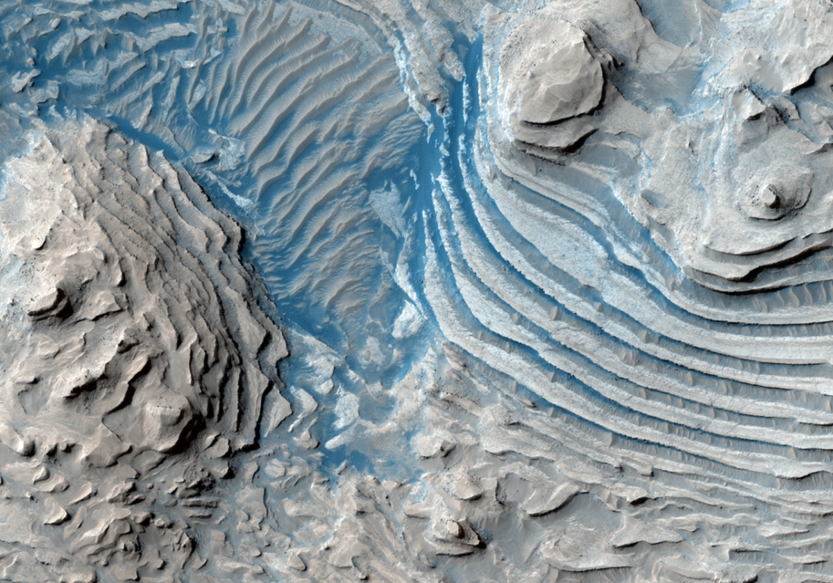 Stair-Stepped Mounds in Meridiani Planum | Mars From Space